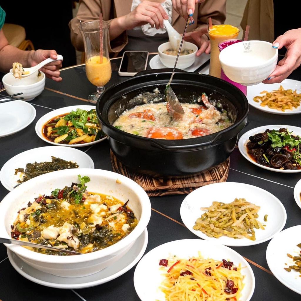 점보 팰리스 씨푸드 레스토랑