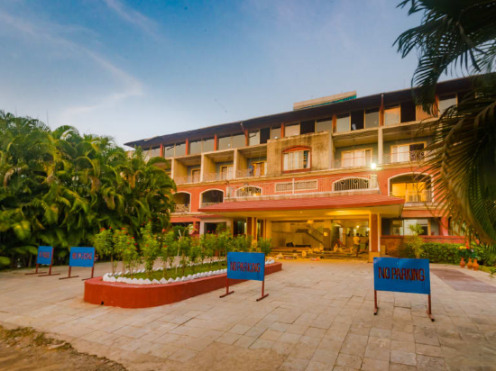 OYO 19145 Martins Inn - 트리플 숙소