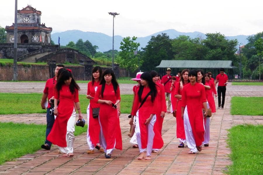 Ao Dai Tours