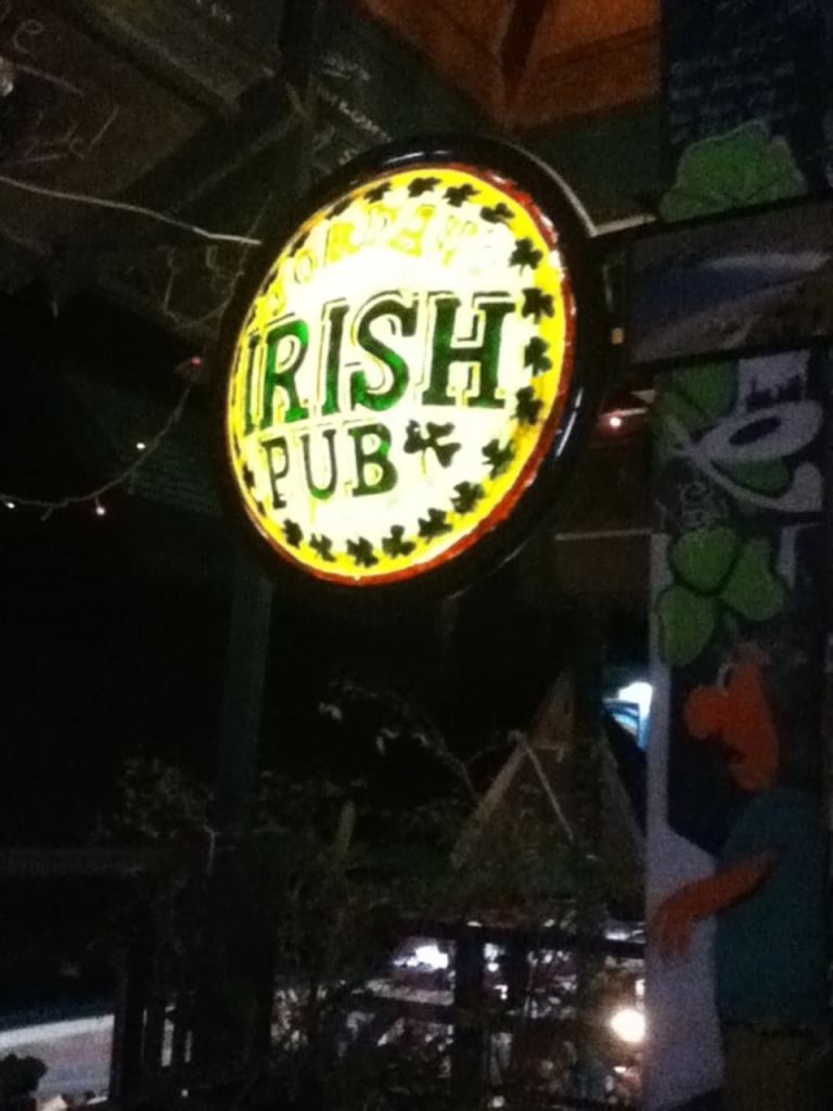 조단스 아이리시 펍