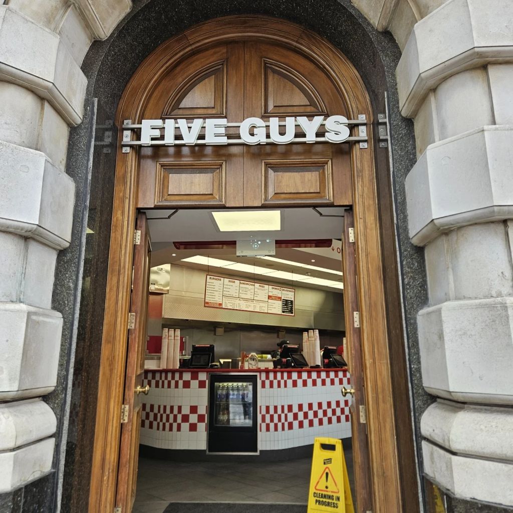 파이브 가이즈 세인트 폴 점