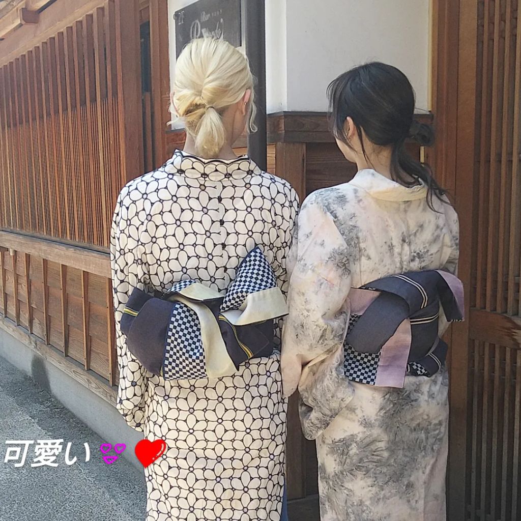 오카야마 쿠라시키 기모노 체험: 로맨틱한 착용 해외 필수 투어·티켓 | NOL