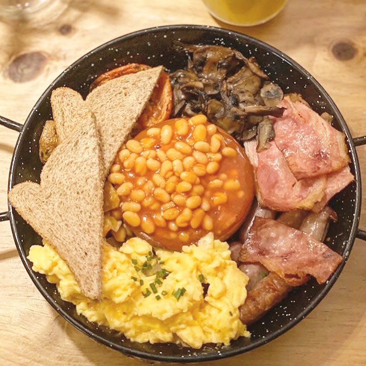 빌리 브런치 세비야 점