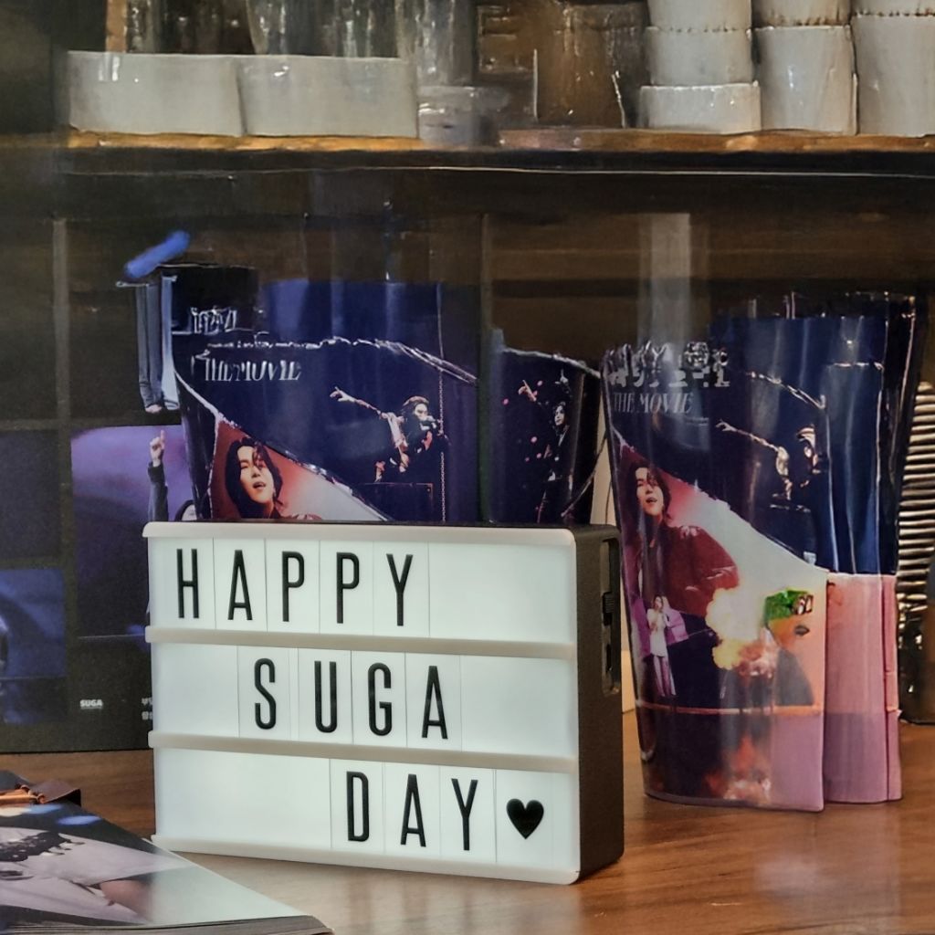 BTS SUGA Birthday Cafe 🎈