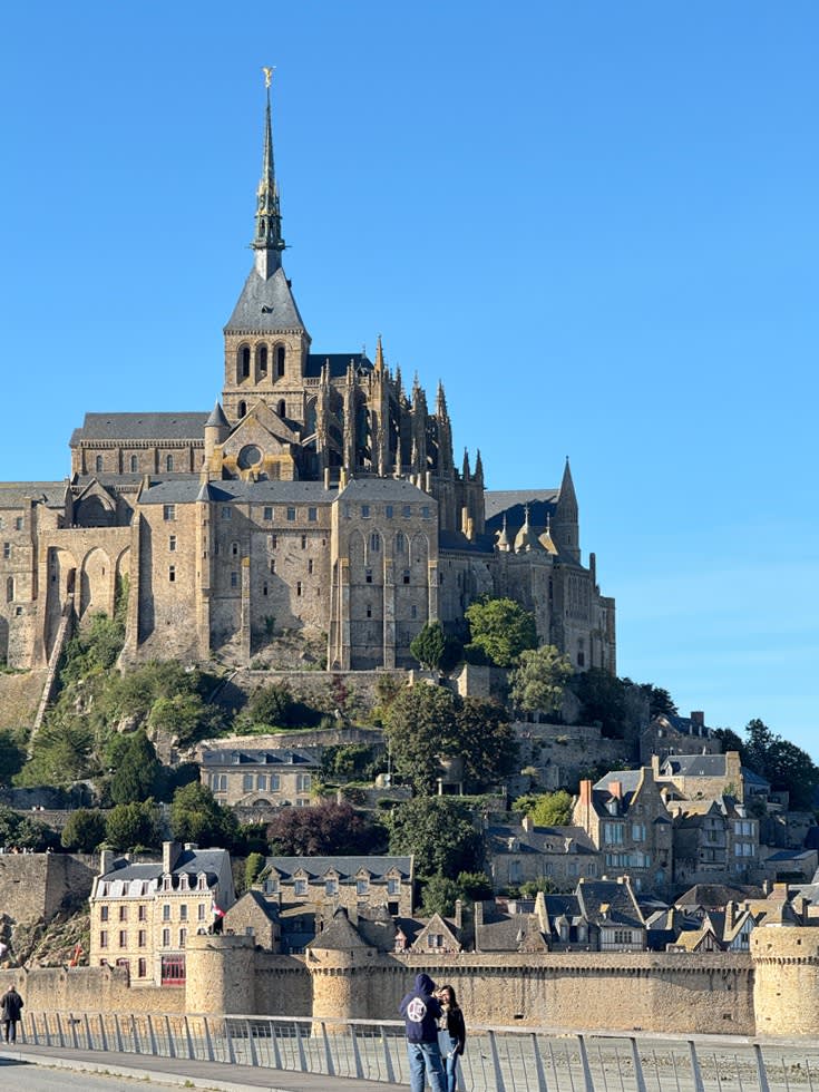 [한국어 가이드][1박2일 몽생미셸] 노르망디 몽글몽글 힐링투어 :: 지베르니+고흐마을+에트르타+옹플뢰흐 | NOL 인터파크투어